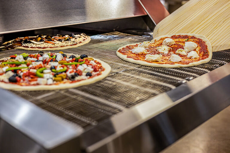 Best stone conveyor pizza oven - Hot Rocks Pizza Ovens