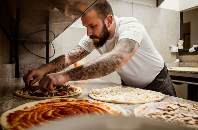 How Hot Rocks Stone Conveyor Ovens Eliminates Rush Hour Chaos in ...
